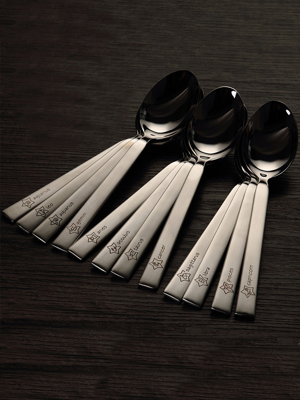 Novel Long Handle 12 Constellation Pattern Stainless Steel Spoon on Luulla